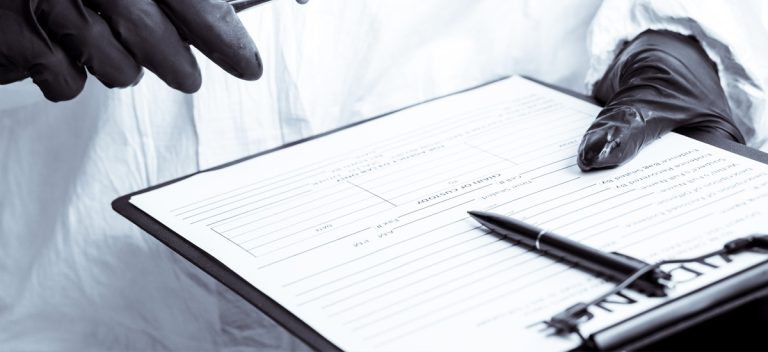 Perito médico forense: expertos en análisis médico legal.